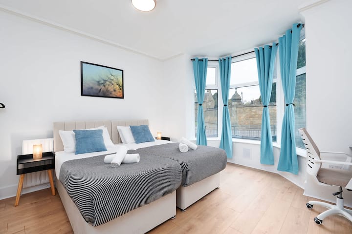 Contractors | Garden | Sleeps 9 | 2bath | Discount - Sheffield