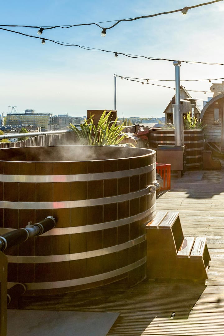 Room At Volkshotel With Underground Sound Bar - Amsterdam