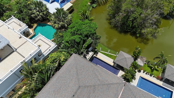 Lake View 3 Bedrooms Pool Villa - Kata Beach