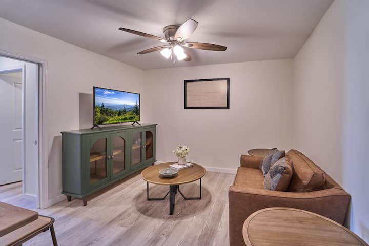 Ruby 305: 1bd | Great Location + Shared Amenities! - Pigeon Forge, TN