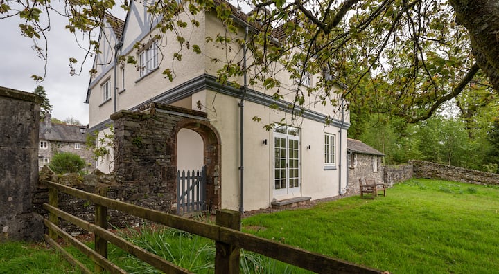 Home Farmhouse - Coniston