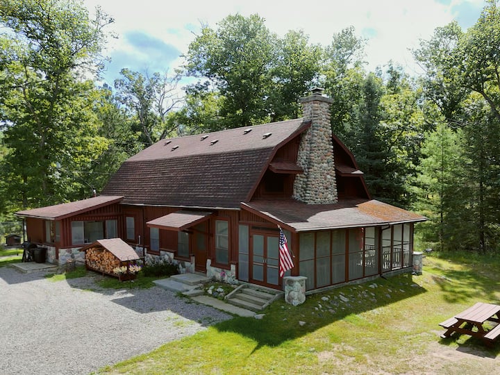 Katy Lee At Wilderness Ranch - Black Lake, Fairview