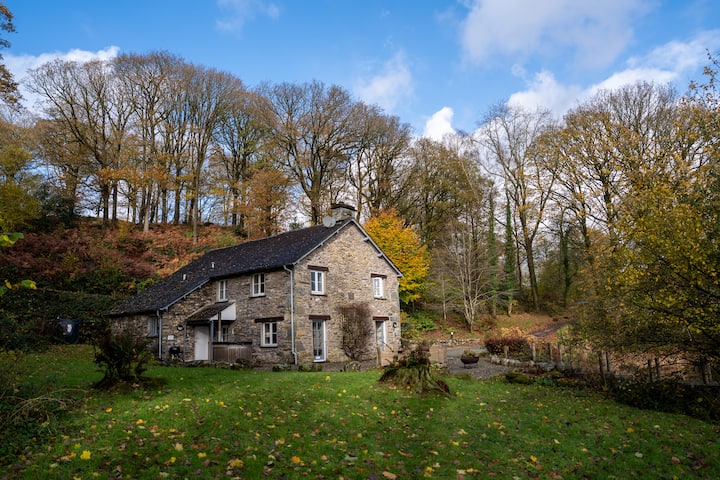 Hammerhole - Bowness-on-Windermere