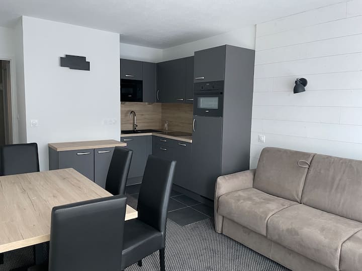 Studio Pour 6 Personnes - Gourette