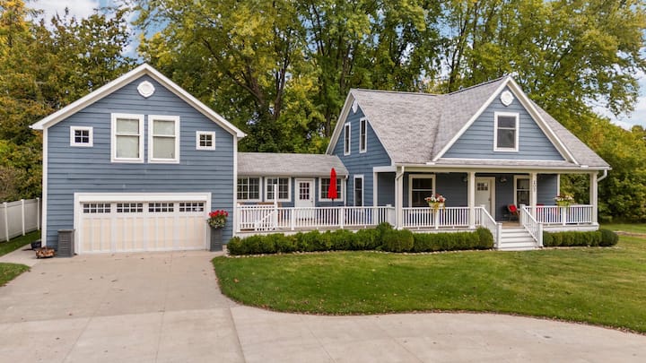 Bayside Manor: Walk To Beach & Marina - Leelanau State Park, Northport
