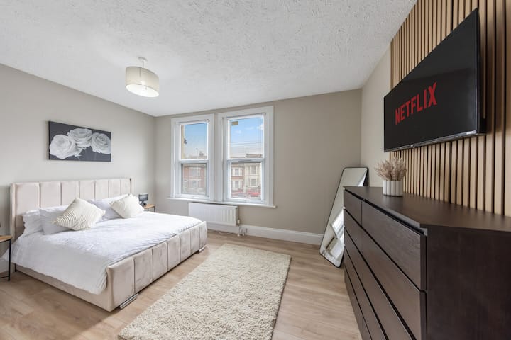 Maison-moderne-salle De Bain Privée-vue Sur Jardin - Chatham