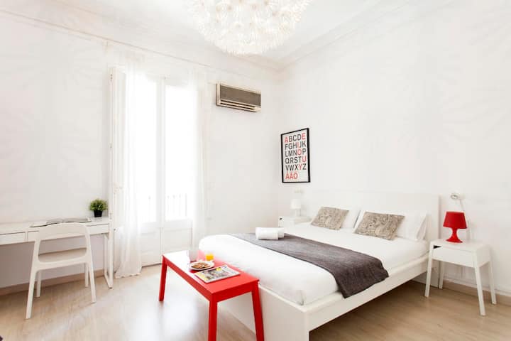 Ab Passeig De Gràcia Pelai - Barcelona