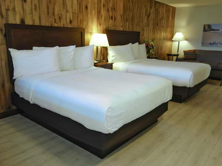 Near Hiking, Wineries & 29 Miles Of Beaches - Santa Cruz, CA