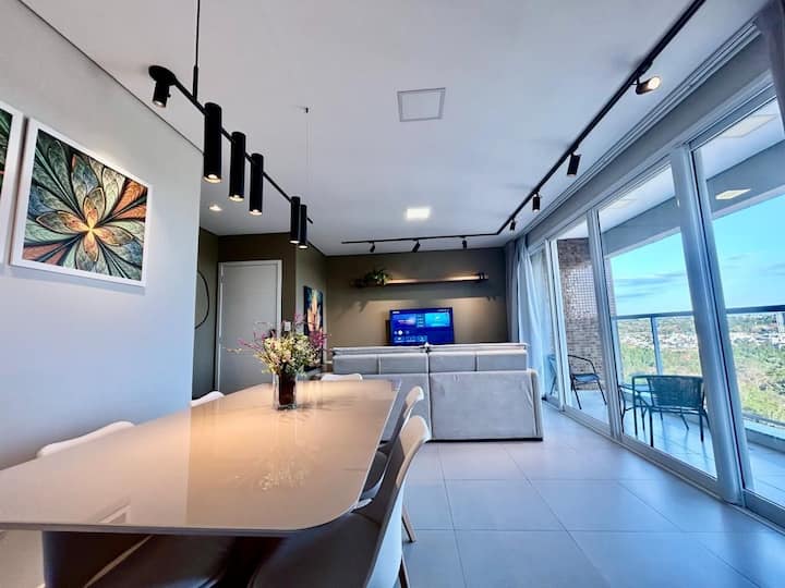 Amplo Apartamento Central Com Linda Vista De Foz - Foz do Iguaçu