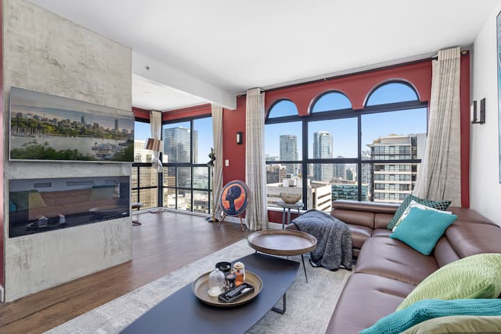 Stylish Downtown Vancouver 3br | City View Retreat - Vancouver