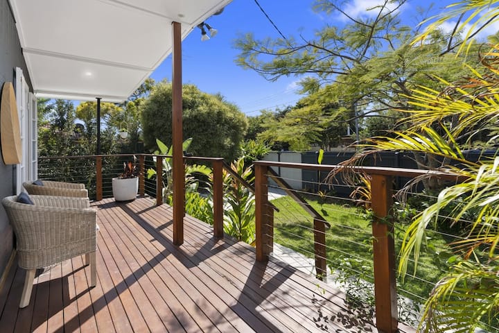 Bribie Hideaway Retreat - Sandstone Point