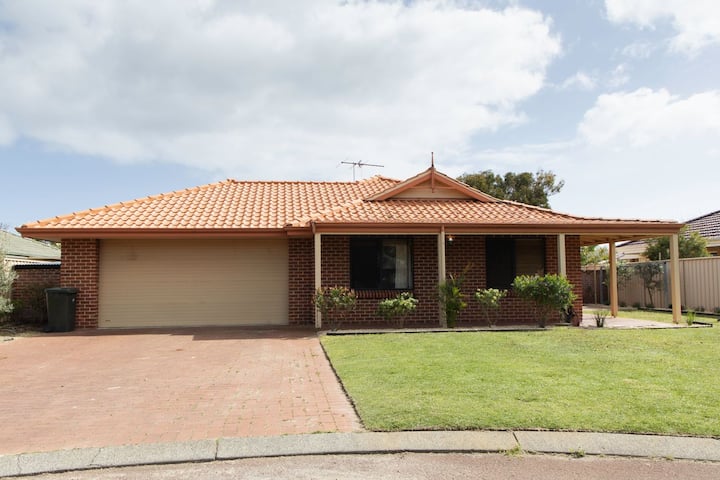 Busselton Breeze - Busselton