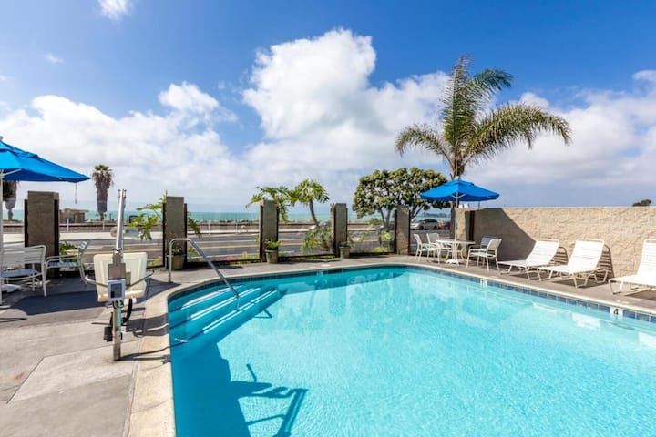 2 Units | Balcony | Kitchen | Pool | Near Beach - San Juan Capistrano