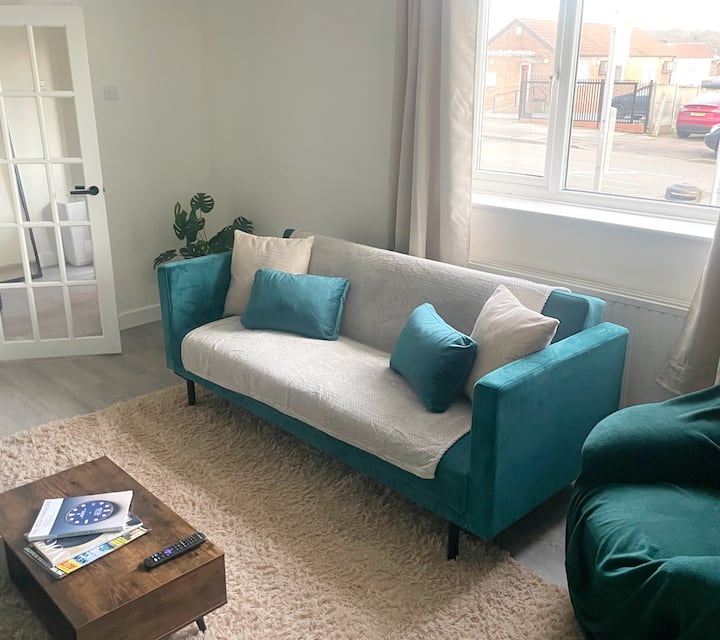 Your Home-from-home - Business & Families - 6 Beds - Ilford