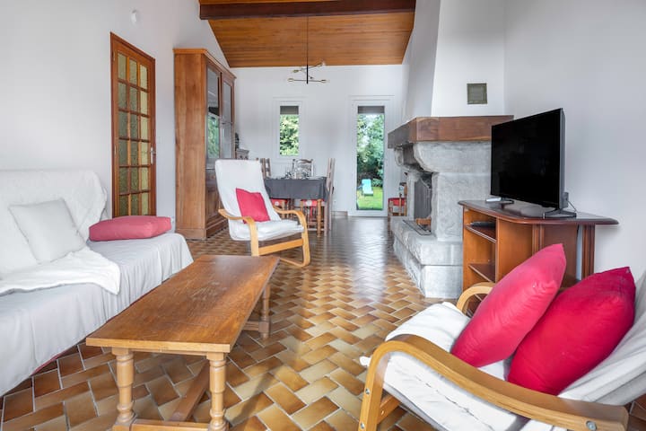 800 M De La Plage, Jardin, Maison Pour 5 - Saint-Michel-Chef-Chef