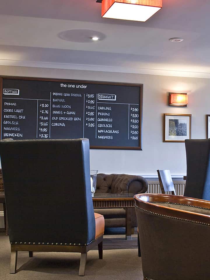 Hotel Overlooks Picturesque Town Of St. Andrews - East Neuk