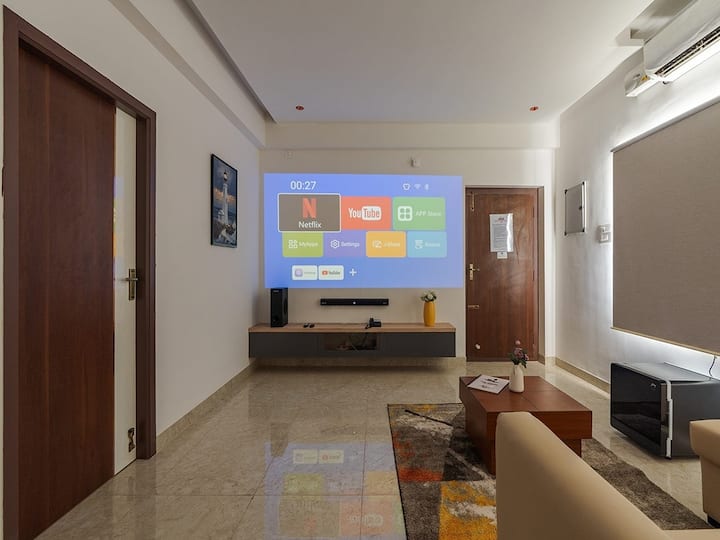 Luxe 2-bhk Apartment | Breakfast | Game Zone - Coimbatore