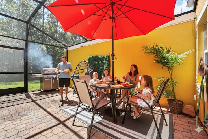 Private Hot Tub~terra Verde Resort~pool~themed Rms - Kissimmee, FL