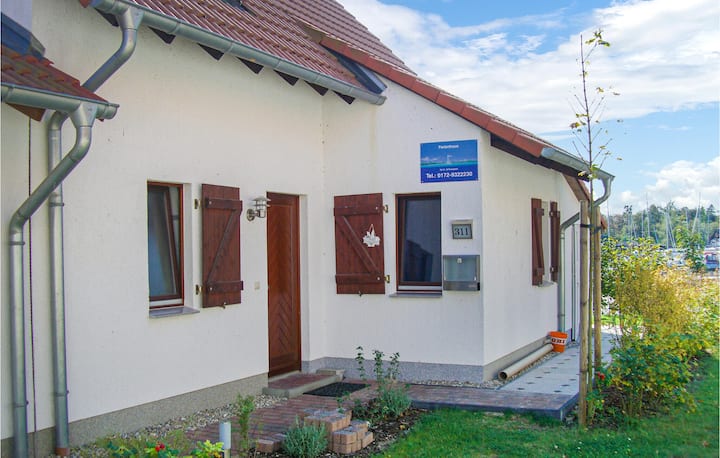 Amazing Home In Rechlin With Wifi - Kratzeburg