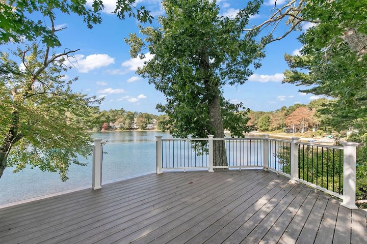 Easygoing Lakeside Stay | Plymouth, Ma - Nelson Beach, MA