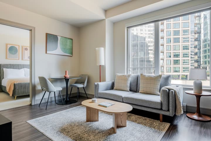 Blueground | Seaport, Rooftop, Nr Boston Harbor - Revere, MA