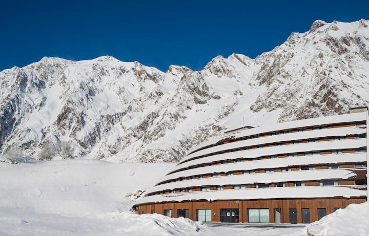 Ski Aux Pieds | Vue Imprenable + Piscine Chauffée - Aragnouet