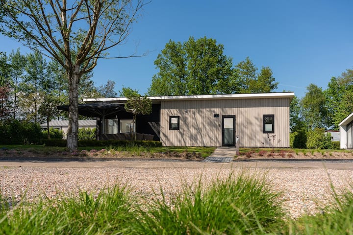 Bos Lodge With A Private Sauna And Hot Tub - 4 P - Almelo