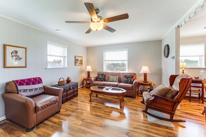 10 Mi To New River State Park: Rural Home W/ Views - Mouth of Wilson, VA