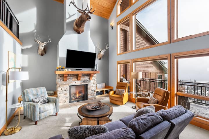 Bornholm Lodge - Ski-in/ski-out With Hot Tub - Sandpoint, ID