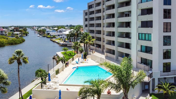 1-401, Beautiful Waterfront/water View On Gulf - Hudson, FL
