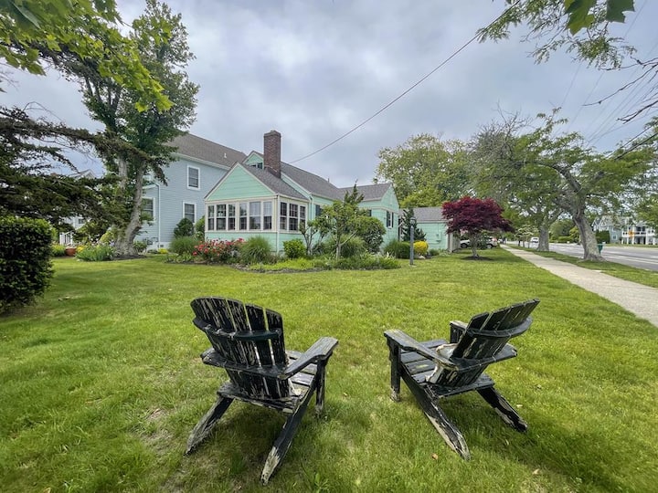 Charming Cape May Home + Backyard | Walk To Beach - Cape May, NJ