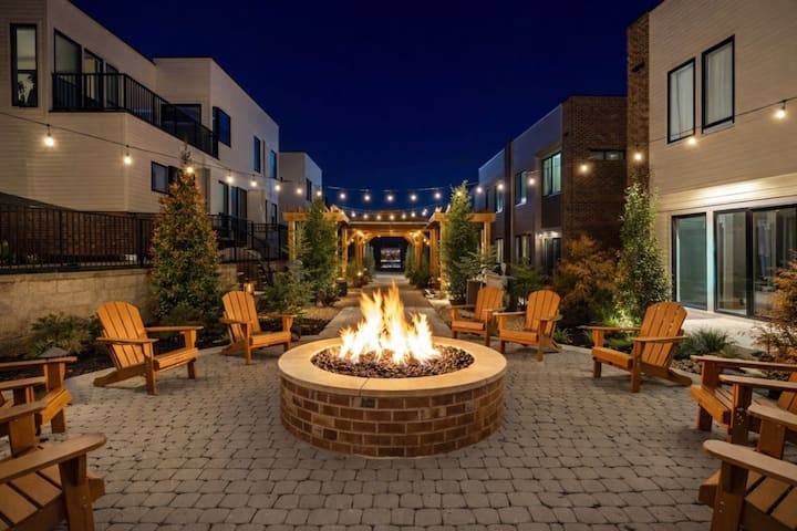 Private Urban Resort • Pool, Sauna, Firepit - ナッシュビル, TN