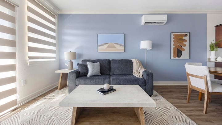 Landing | Modern 2bd, Gym, Yoga Studio - Loveland, CO