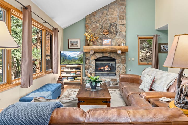 Aspen Brook Riversong By Estes Park Homes - Estes Park, CO