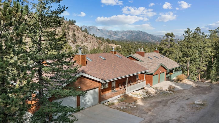 Cascade Mountain Home By Estes Park Homes - Estes Park, CO