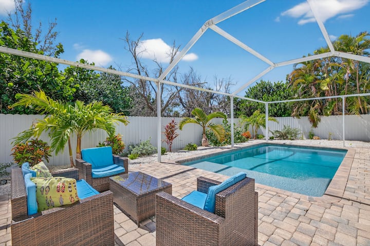 Villa Nature View - Heated Pool - 1 Block To Beach - Fort Myers Beach, FL