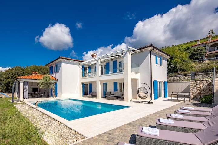 Luxury Pool Villa Luka /W Sea View - Ravni