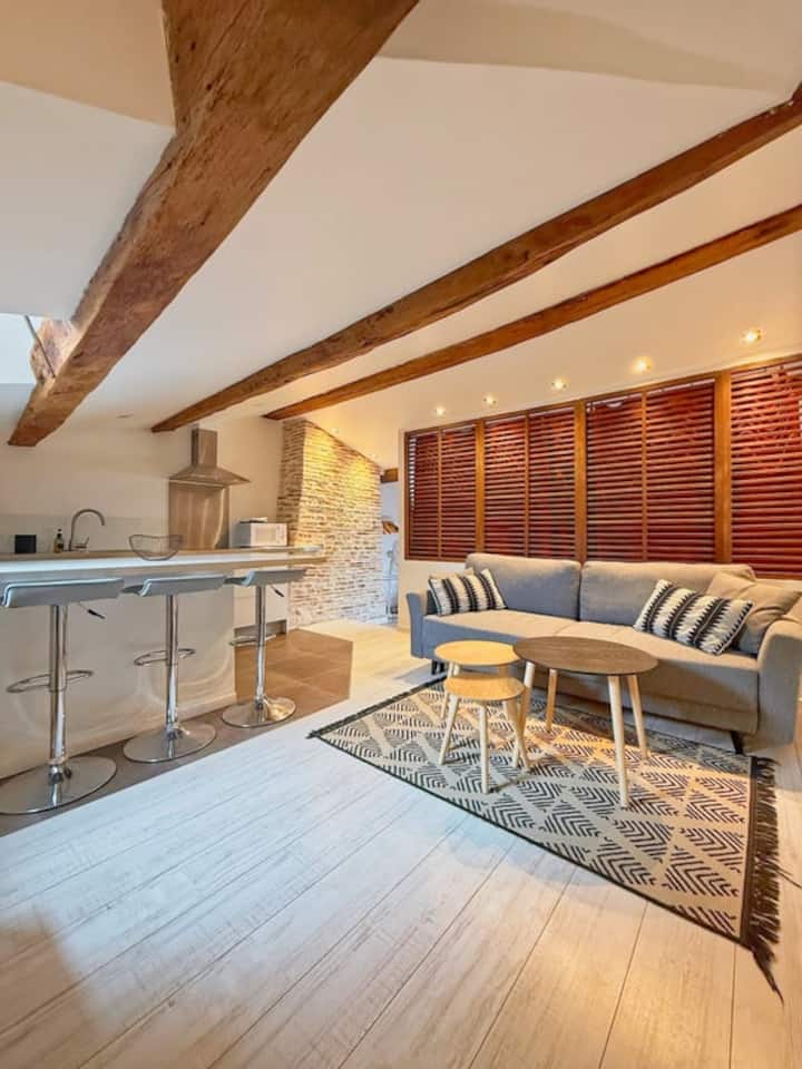 Coeur Rochelais - Atypique, Centre, 5 Min Du Port - La Rochelle