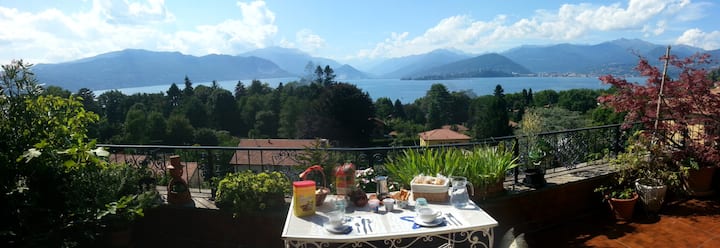 L'attico Con Terrazza Vista Lago - Langensee