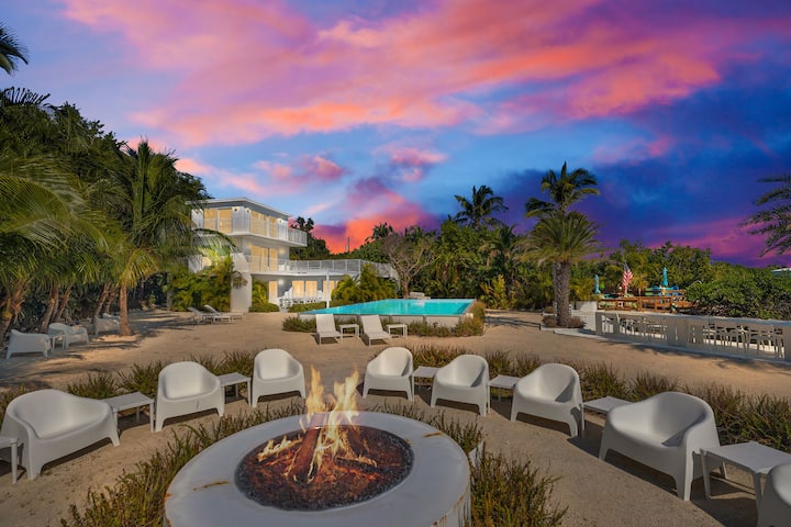 Largo Manor - Bahamas