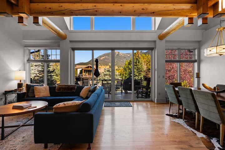 Big Sky Meadow Townhome | Hot Tub, Fireplace - Big Sky, MT