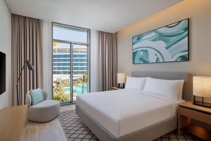 Two Bedroom Apartment Near Yas Golf Collection - Abou Dabi