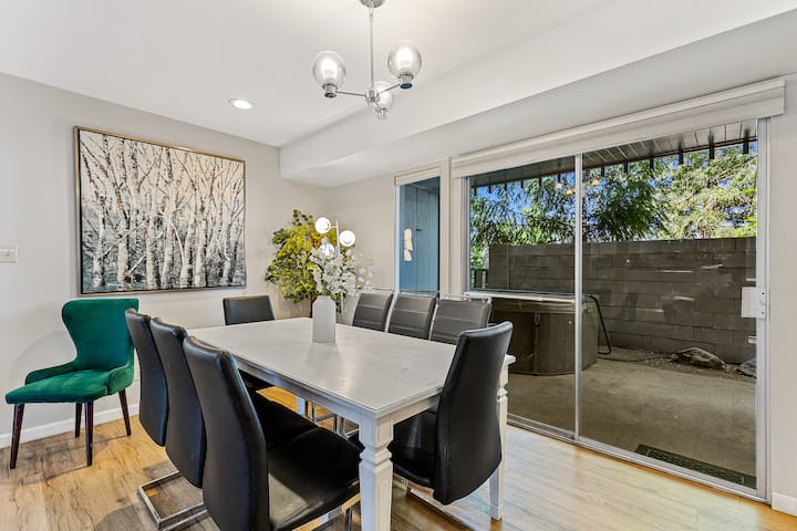 High Pines Abode | Flagstaff Retreat W/spa & Fire - Flagstaff, AZ