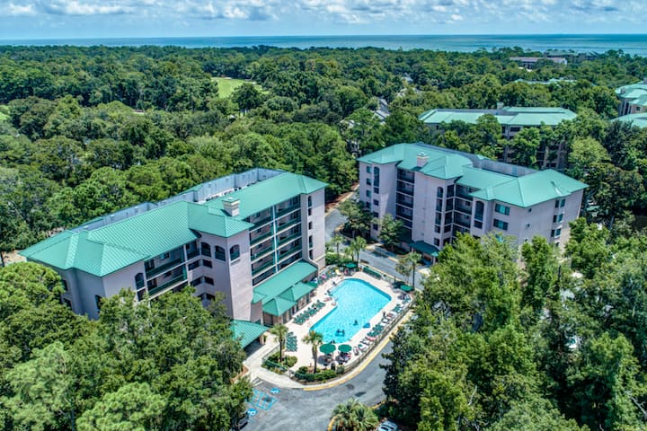 Family-friendly Stay W/ Pool Near Six Flags - Barrington, IL