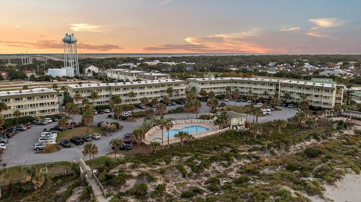 1br/1ba ~ Sea Cabin In The Heart Of Iop - Isle of Palms Beach, SC