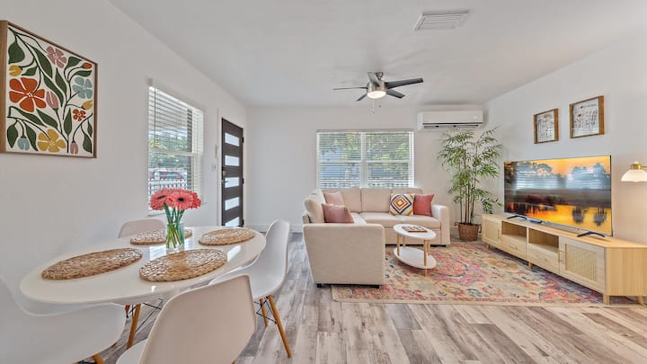 Dog-friendly, Walk To Downtown, Payne Park - Sarasota, FL