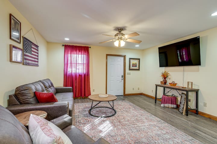 1 Mi To Main St! Family Farmhouse In West Unity - Bryan, OH