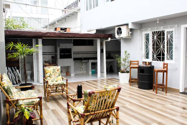 Casa Aconchegante No Centro Bc Av2393 - Balneário Camboriú