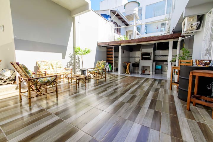 Casa Aconchegante No Centro Bc Av2393 - Balneário Camboriú