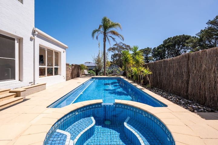 Villa Solare | Pet Friendly With Pool & Spa - Mount Martha